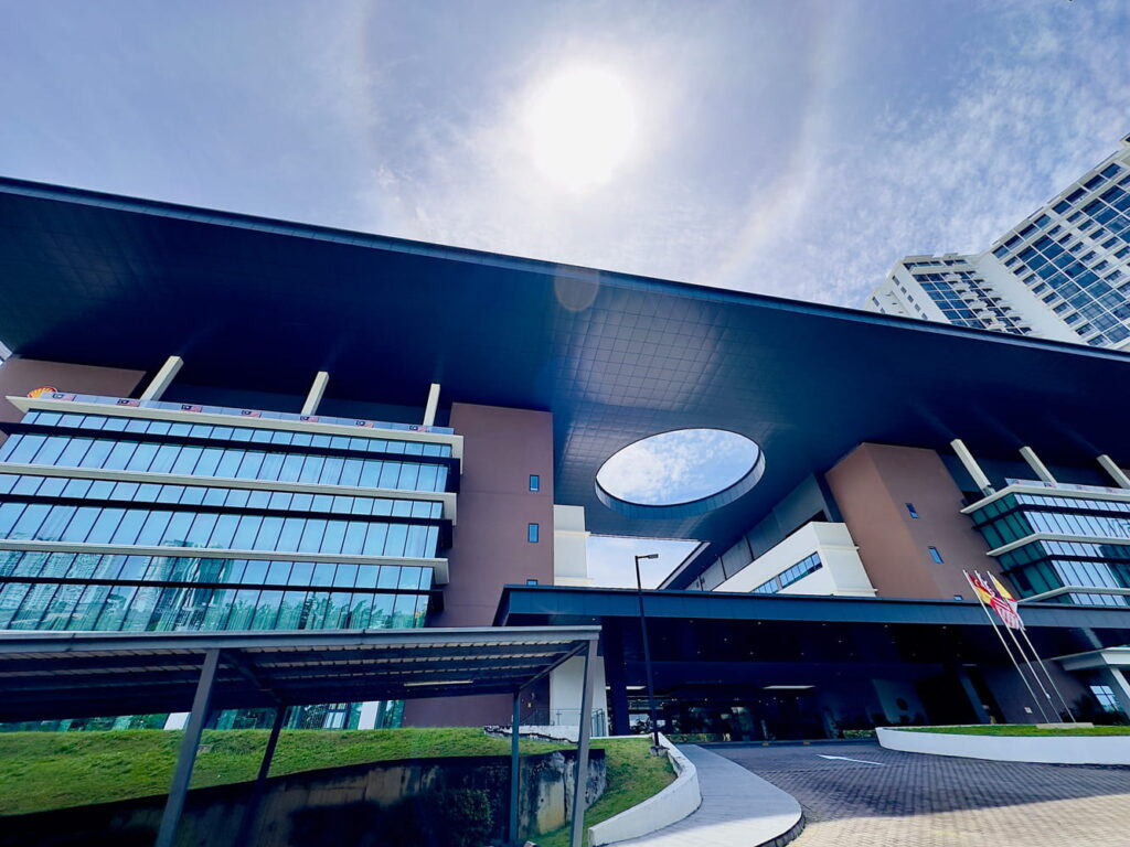 Contact Us | Raya Airways